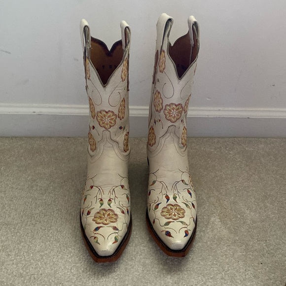 Lucchese | Shoes | Lucchese 883 Embroidered Western Boots | Poshmark